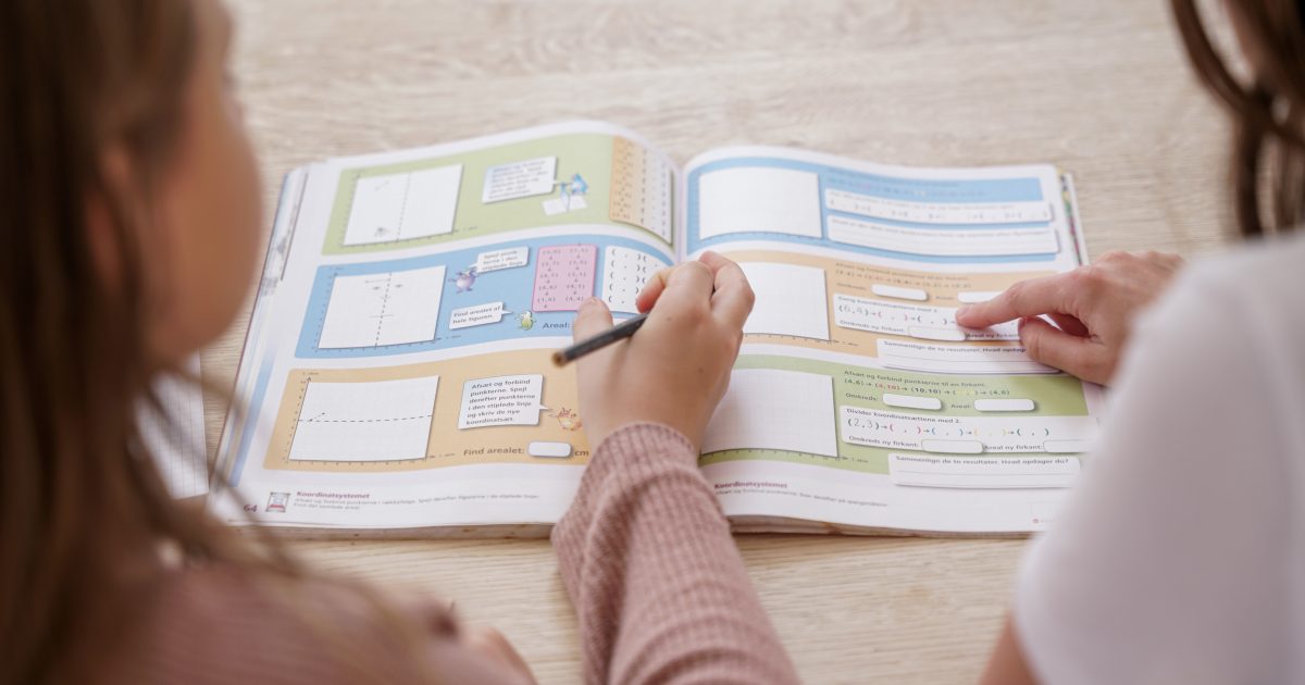 Kort tillægsform: førnutid, førdatid og adjektiv