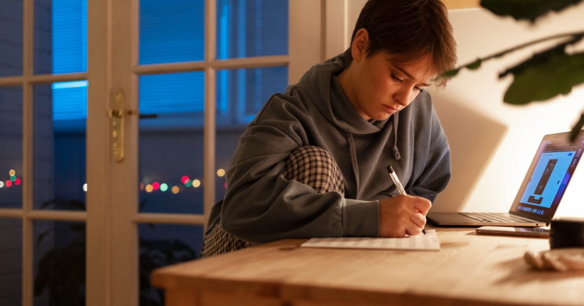 Skal jeg bruge nogen eller nogle?